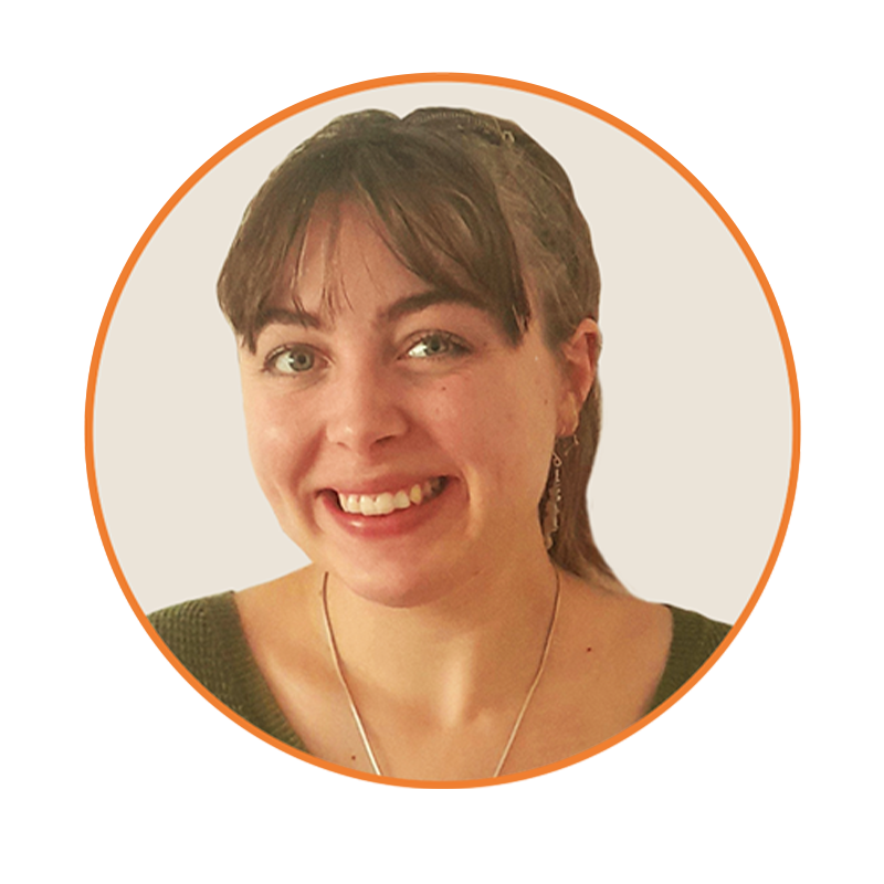 About the Author - Dr. Emilia Smith | AnatomyStuff